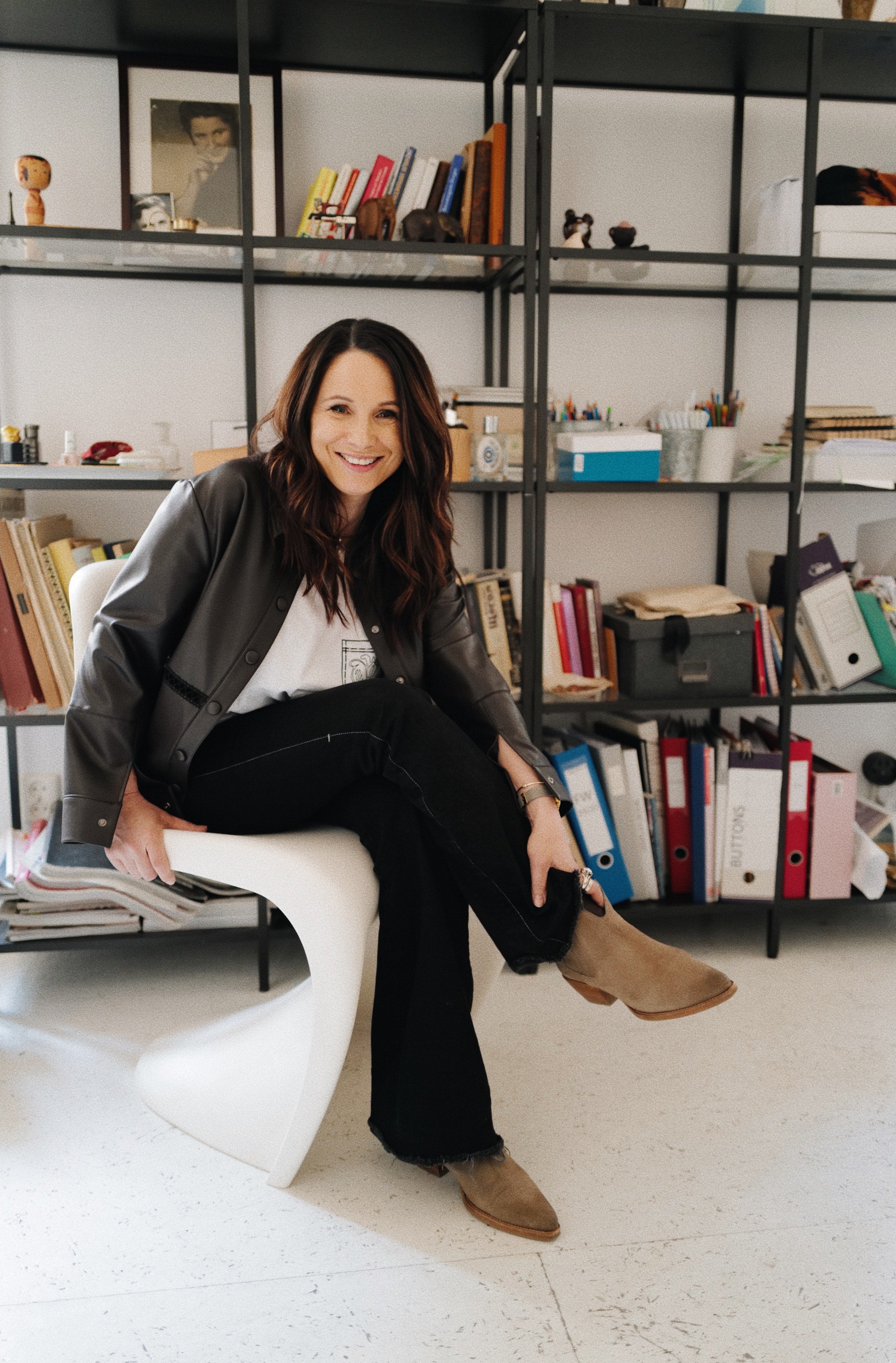 About Designer – Studio ANNA LED